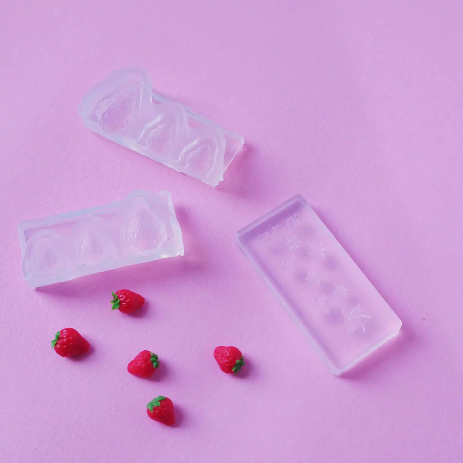 Fast & Easy Strawberry Clay Molds - Perfect for Cake Decorations ...